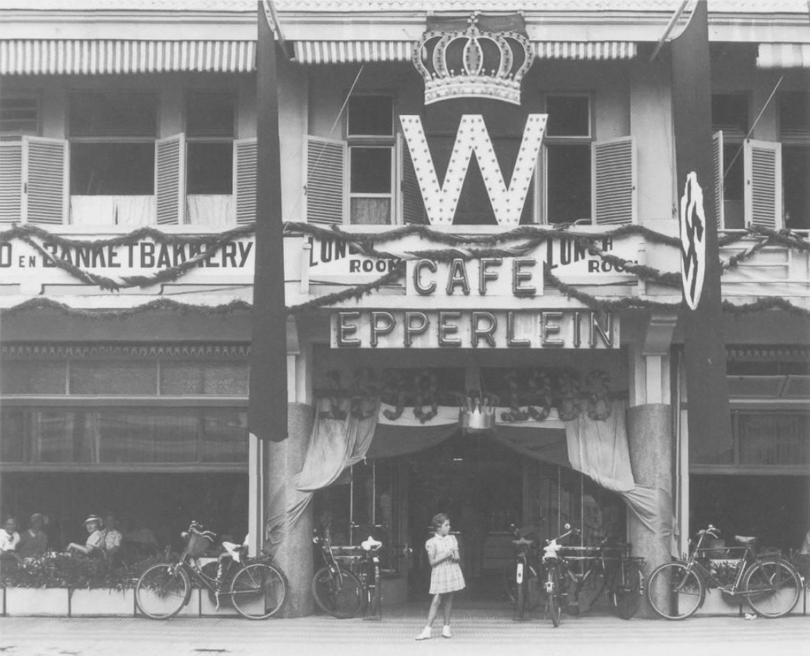 Epperlein and Nazi – Stories from Deli